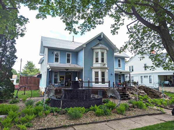 Cresco IA Real Estate - Cresco IA Homes For Sale | Zillow