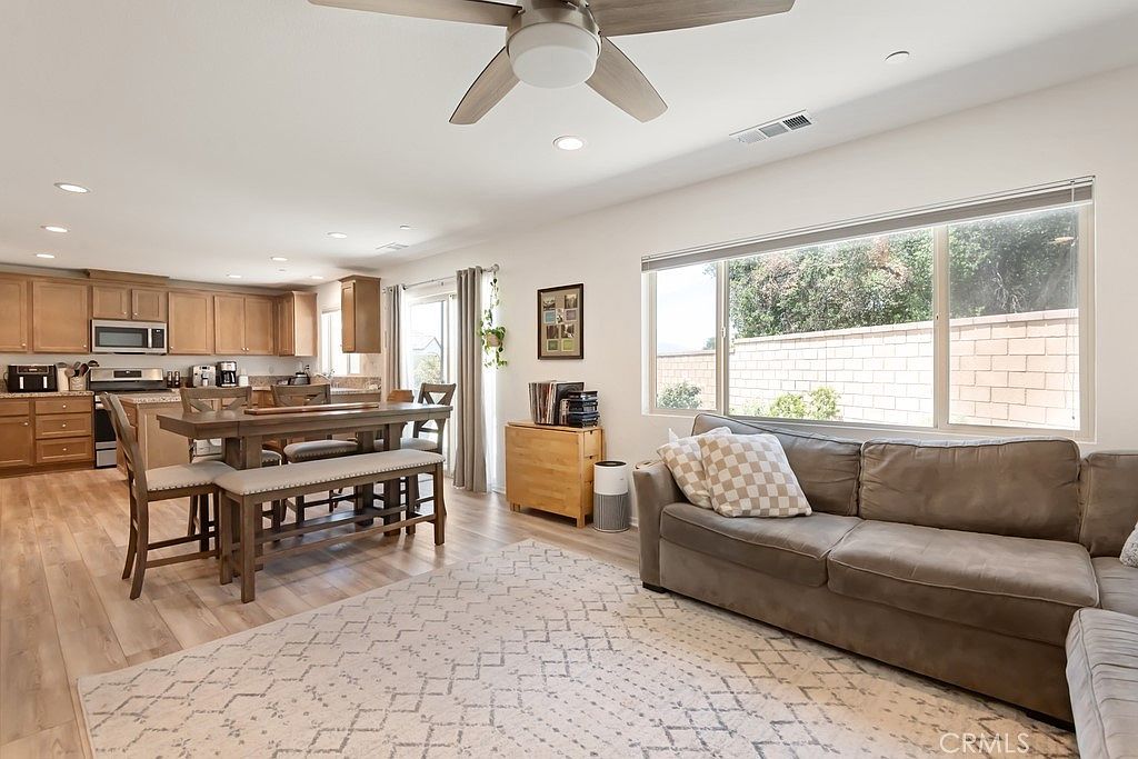 24060 Raptor Way, Lake Elsinore, CA 92532 | Zillow