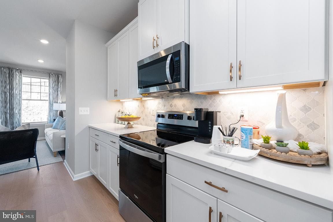 26052 Ridge Rd, Damascus, MD 20872 | Zillow