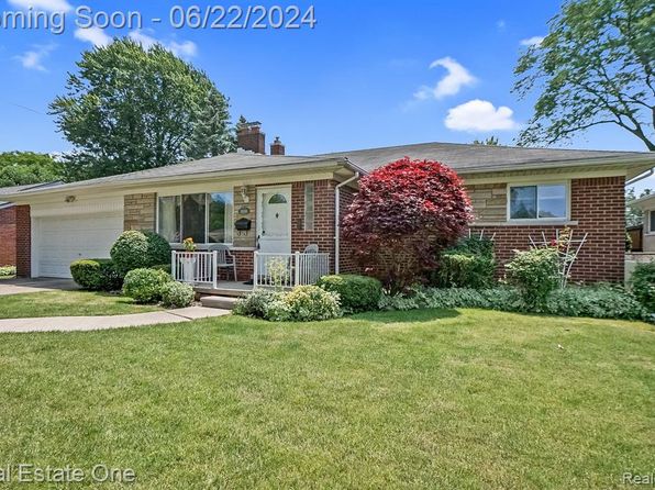 Saint Clair Shores MI Real Estate - Saint Clair Shores MI Homes For ...