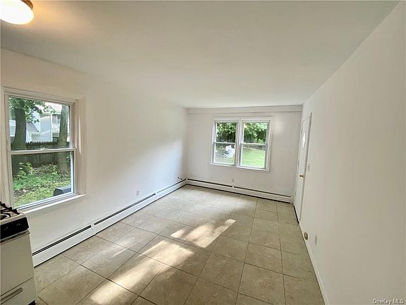 1860 E Main St FLOOR 1, Mohegan Lake, NY 10547 | Zillow