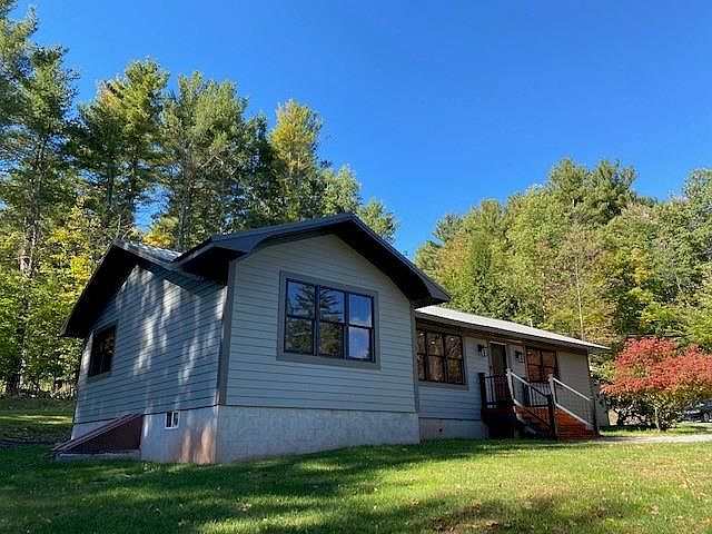 3 Muller Rd, Prattsville, NY 12468 | Zillow