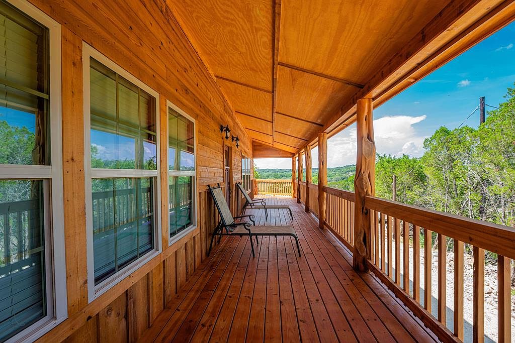 119 Robert E Lee, Hunt, TX 78024 | Zillow