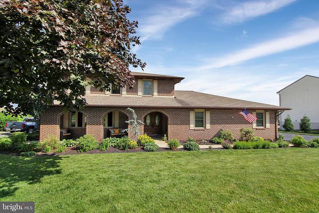 3805 Starview Dr, York, PA 17402 | Zillow