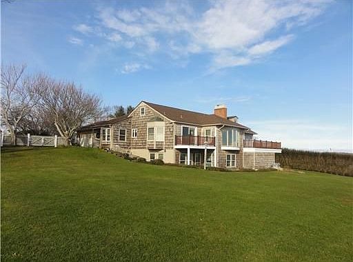 276 Ocean Rd, Narragansett, RI 02882 | Zillow