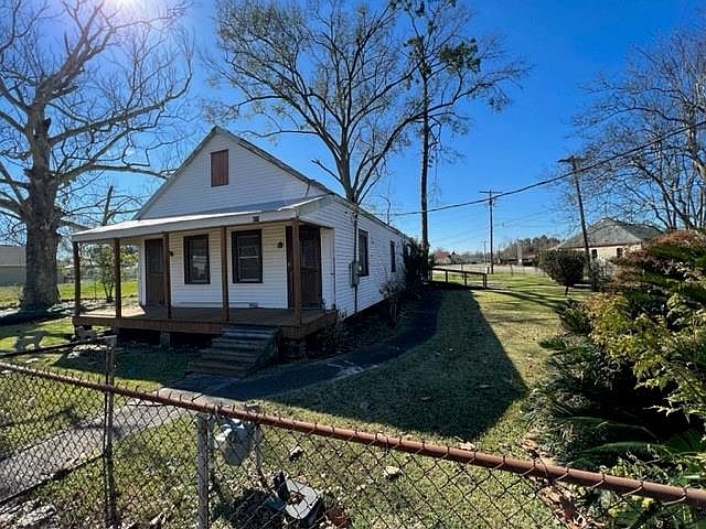 469 Historic Main St, Garyville, LA 70051 | Zillow