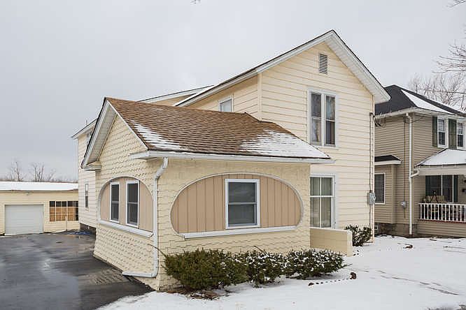 40 Cedar St, Akron, NY 14001 | Zillow