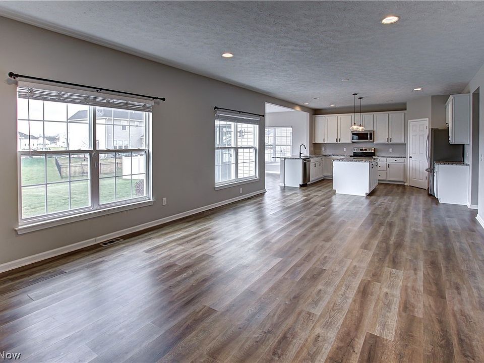 37297 Sandy Ridge Dr, North Ridgeville, OH 44039 | Zillow