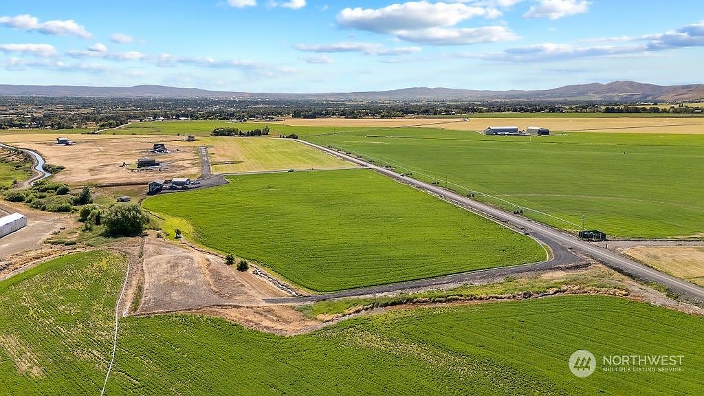 2151 Weaver Road, Ellensburg, WA 98926 | MLS #2258727 | Zillow