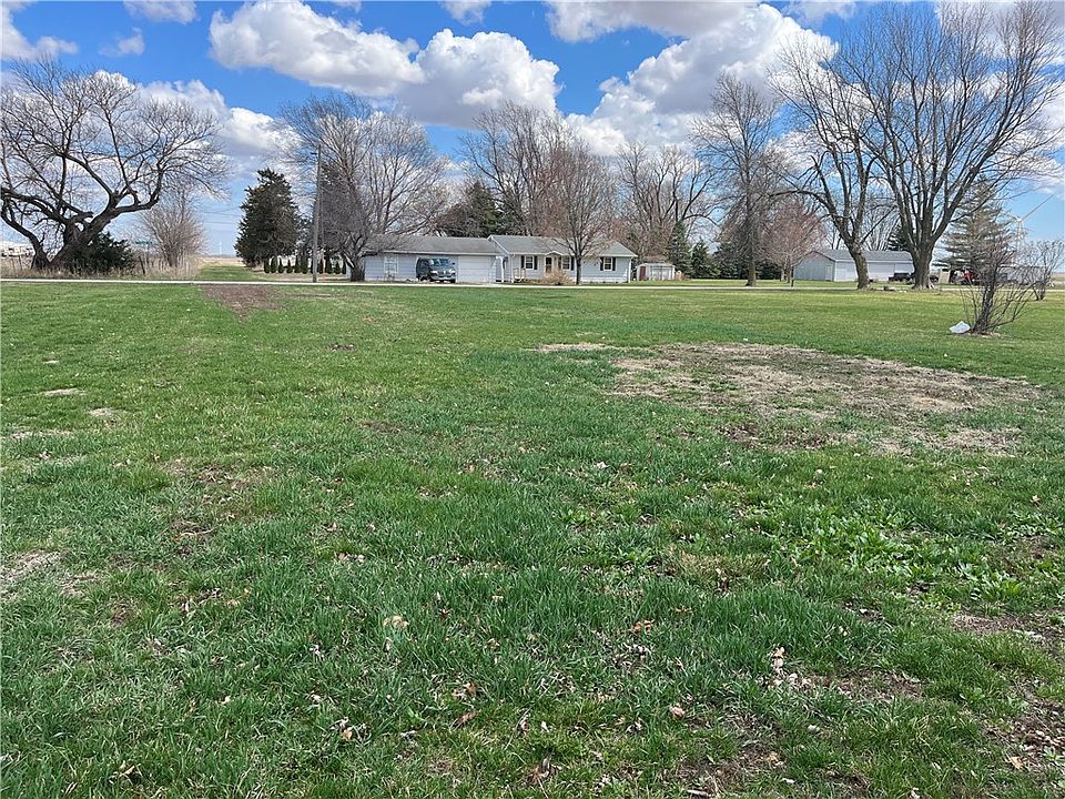 206 East St, Macksburg, IA 50155 | Zillow