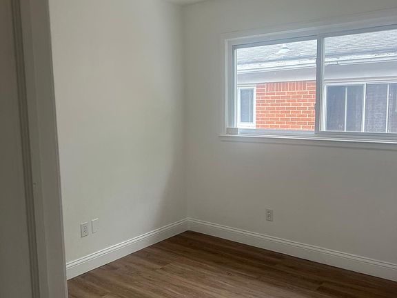 6472 Minock St, Detroit, MI 48228 | Zillow