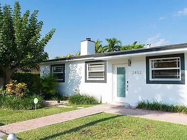 2402 SW 128th Ave Miami FL | Zillow