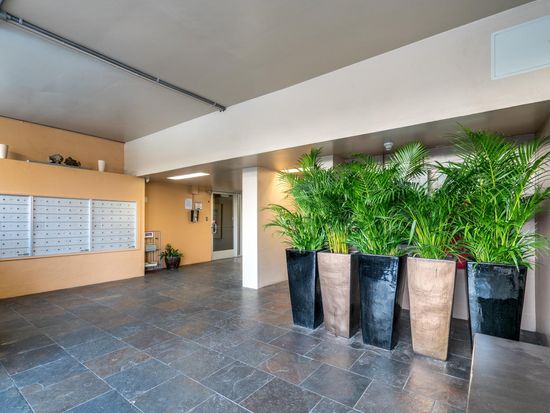 1050 Kinau St APT 1008, Honolulu, HI 96814 | Zillow