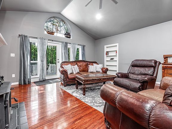 7 Ridge Creek Point, Arkadelphia, AR 71923 | MLS #24014860 | Zillow