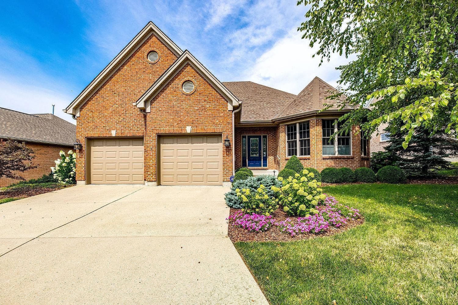 9769 Pebble View Dr, Cincinnati, OH 45252 | Zillow