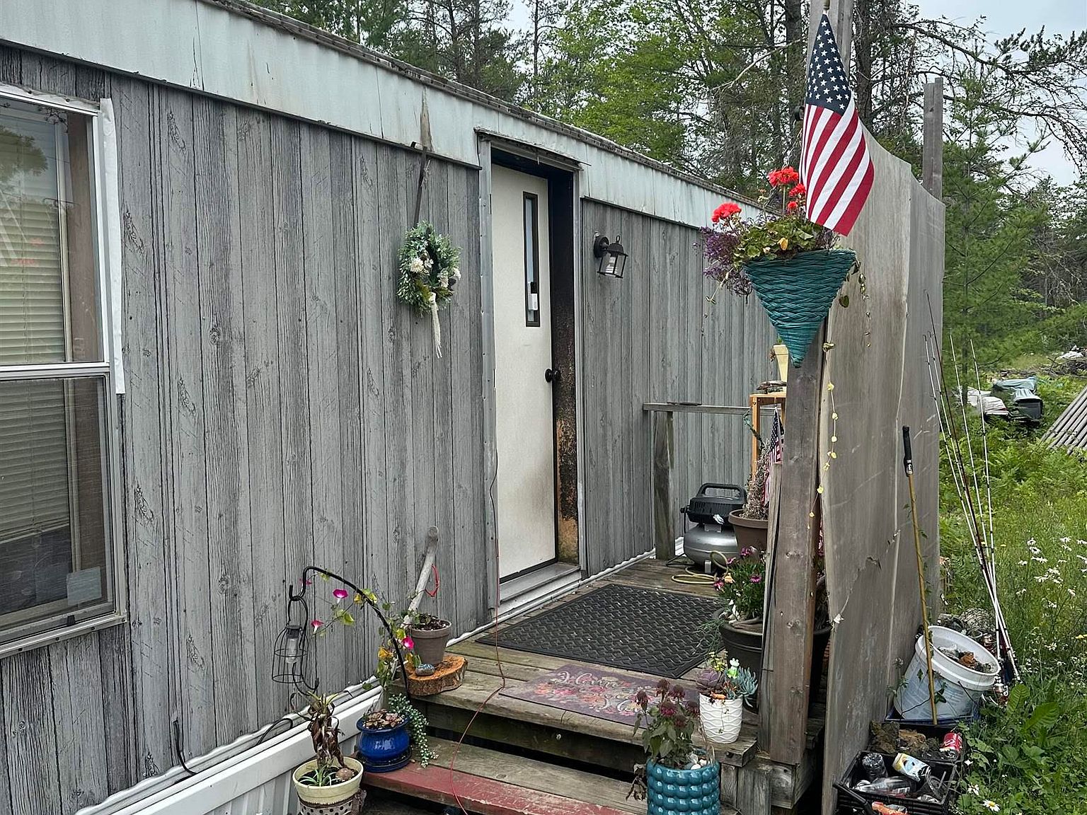 E5433 Oak St, Au Train, MI 49806 | Zillow