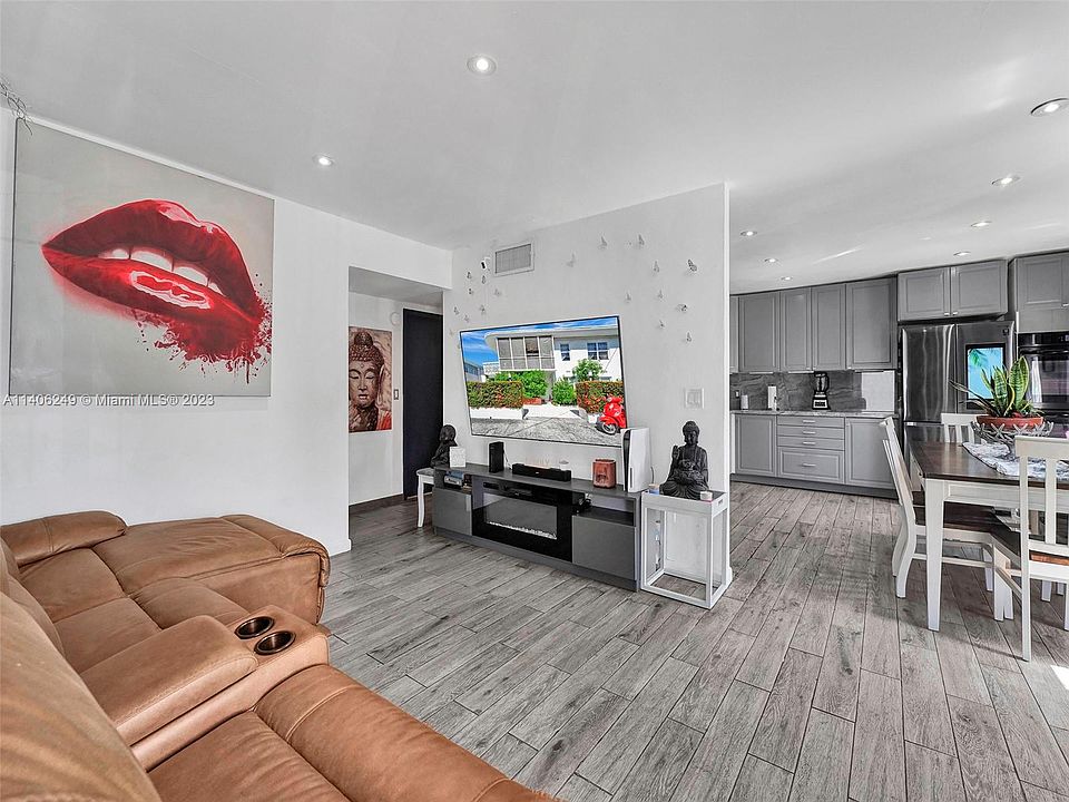 2858 Pine Tree Dr APT 5, Miami Beach, FL 33140 | MLS #A11406249 | Zillow