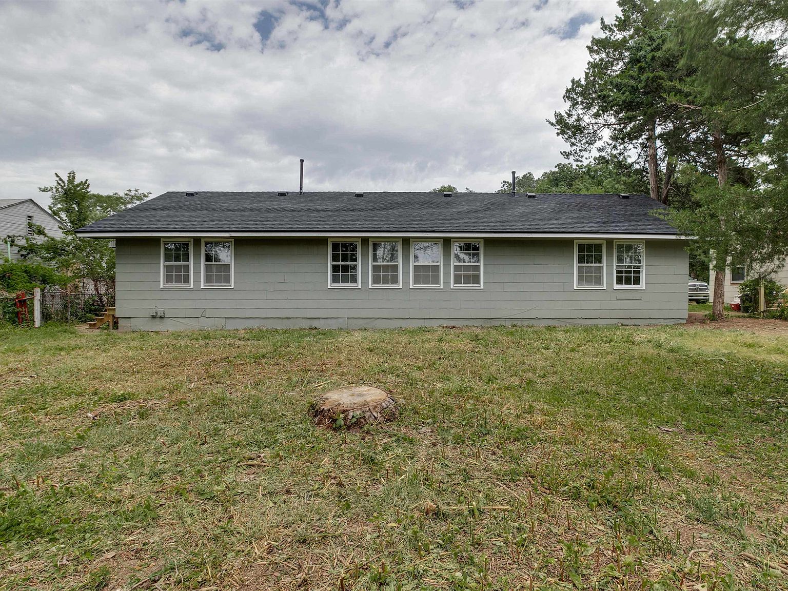 4111 & 4113 E Menlo Dr, Wichita, KS 67218 | Zillow