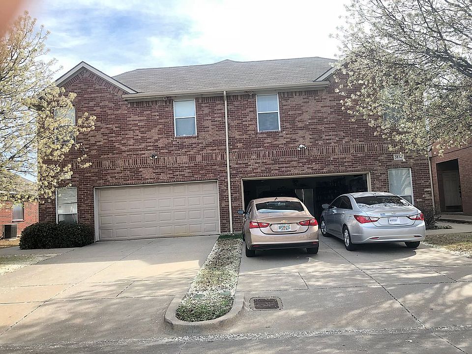 5836-5900 Blackmon Ct, Fort Worth, TX 76137 | Zillow