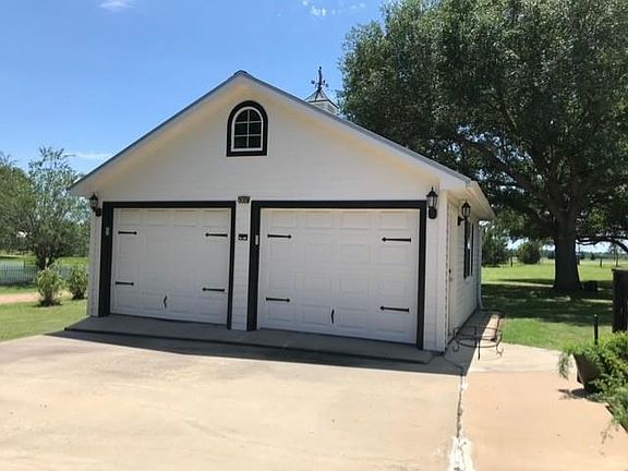 2988 Center Hill Rd, Bellville, TX 77418 | MLS #88478261 | Zillow