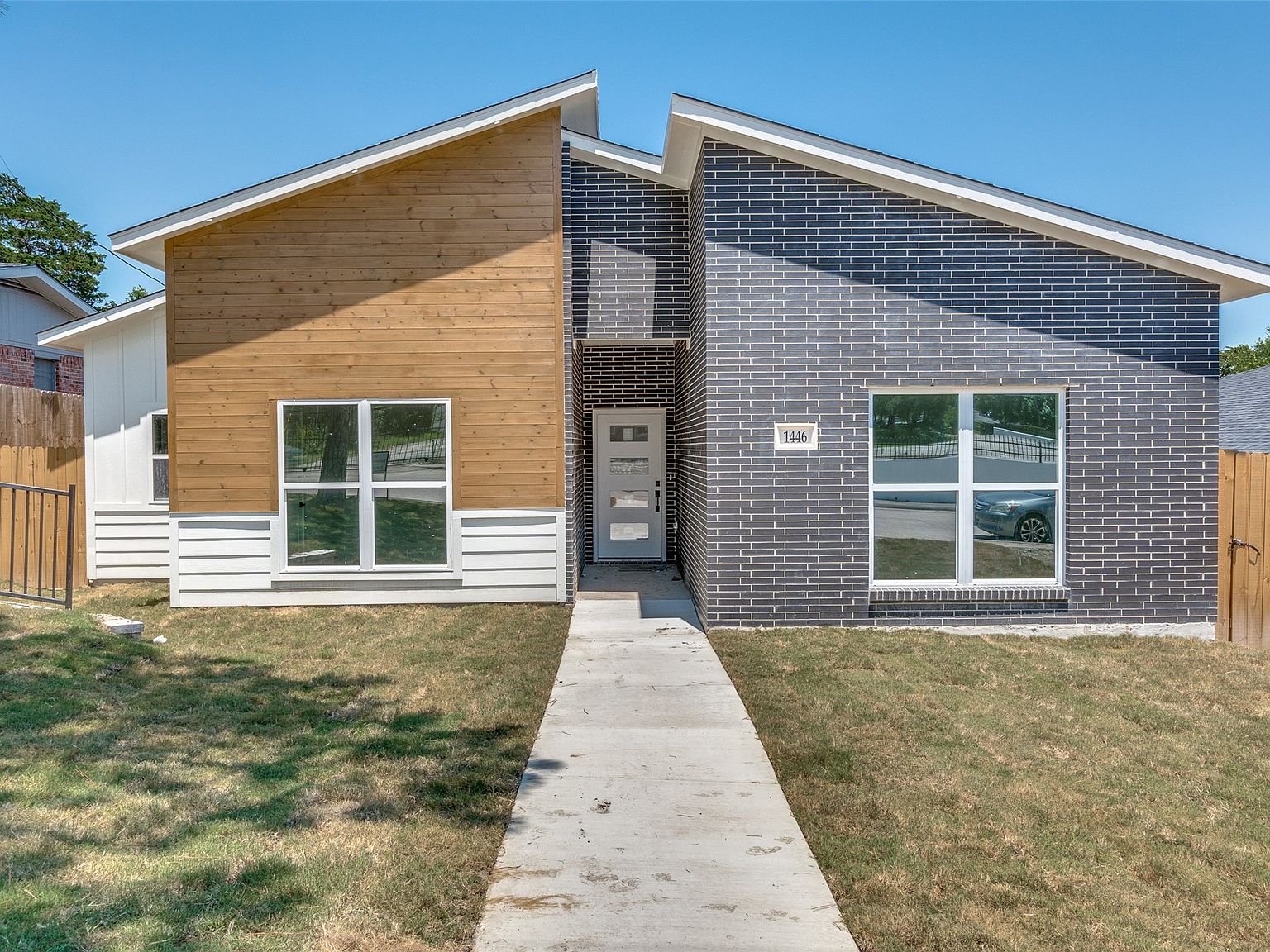 1446 Bonnie View Rd, Dallas, TX 75203 | Zillow
