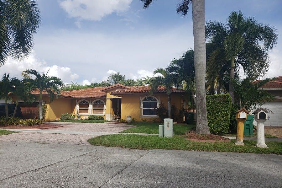 14241 SW 28th St, Miami, FL 33175 | Zillow