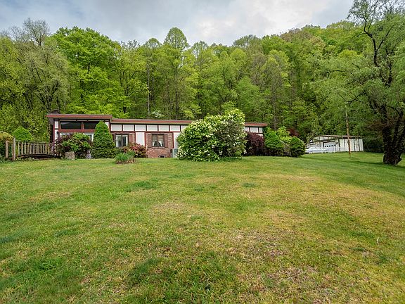 104 Ms Macie Dr, Oceana, WV 24870 | Zillow
