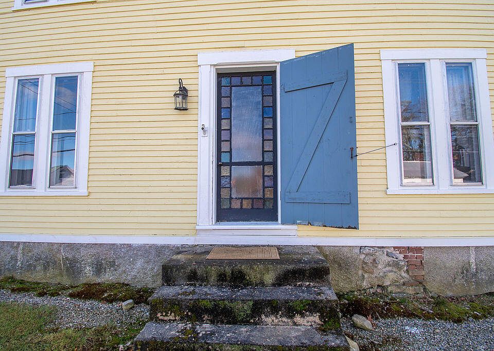36 Elm Street, Limerick, ME 04048 | Zillow