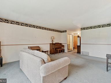 301 Byberry Rd APT B10, Philadelphia, PA 19116 | Zillow