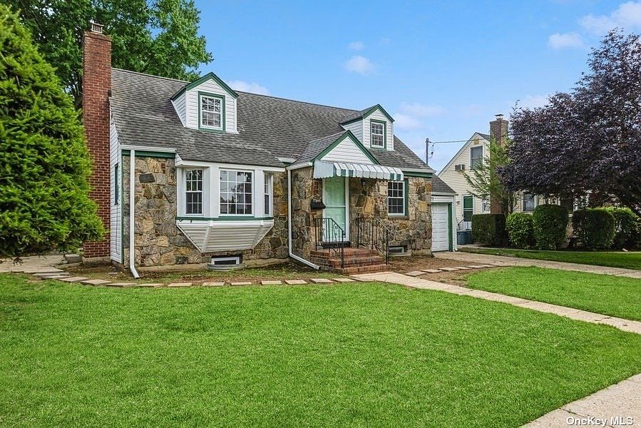 1790 Aaron Avenue, East Meadow, NY 11554 | MLS #3488357 | Zillow