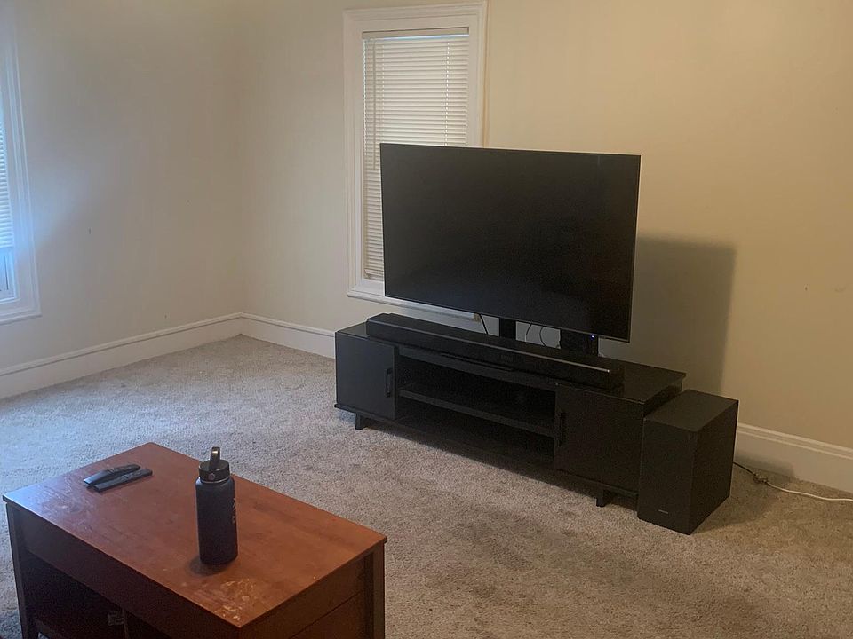 44 Liftbridge Ln E APT 2, Fairport, NY 14450 | Zillow