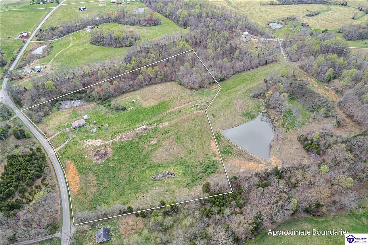 4860 Hudgins Hwy, Summersville, KY 42782 | Zillow