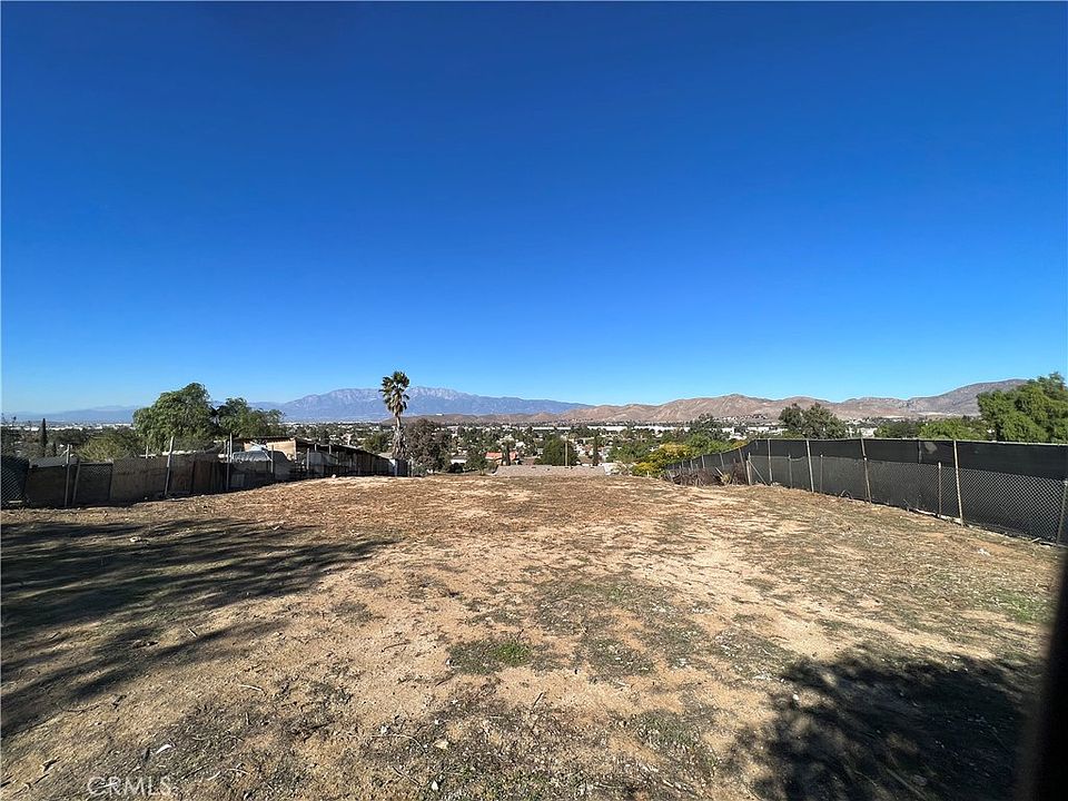 9524 52nd St, Riverside, CA 92509 | Zillow