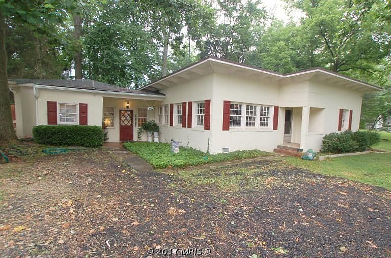 3932 Fairfax Farms Rd, Fairfax, VA 22033 | Zillow