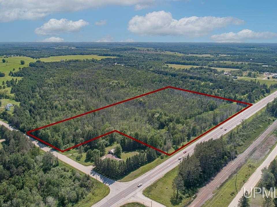 16 One #D, Wilson, MI 49896 | Zillow