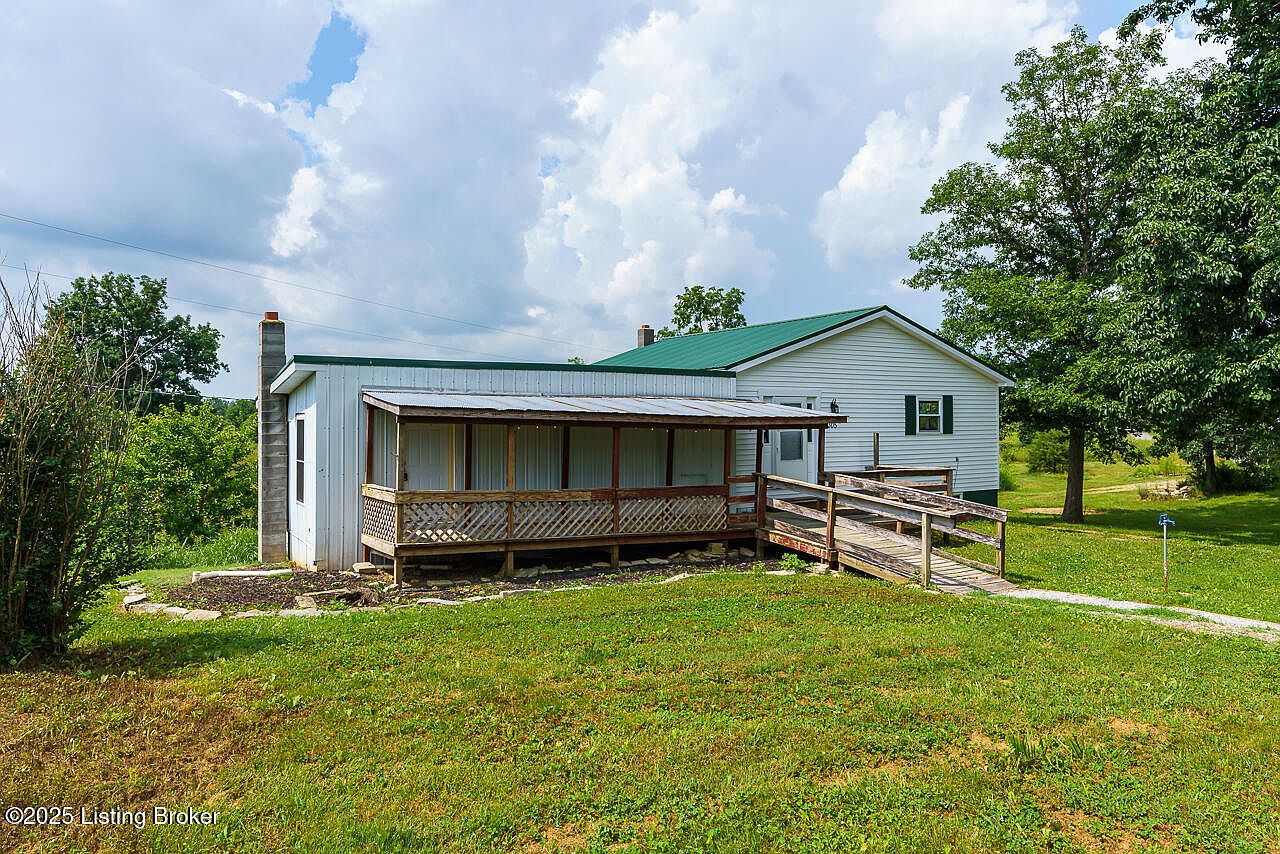 305 Curry Rd, Summersville, KY 42782 | Zillow
