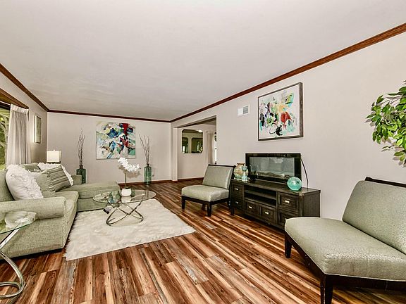 7500 North Range Line ROAD, Glendale, WI 53209 | MLS #1851447 | Zillow