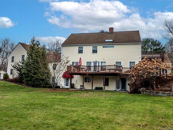 16 Saddle Ridge Rd, New Milford, CT 06776 | MLS #24022295 | Zillow