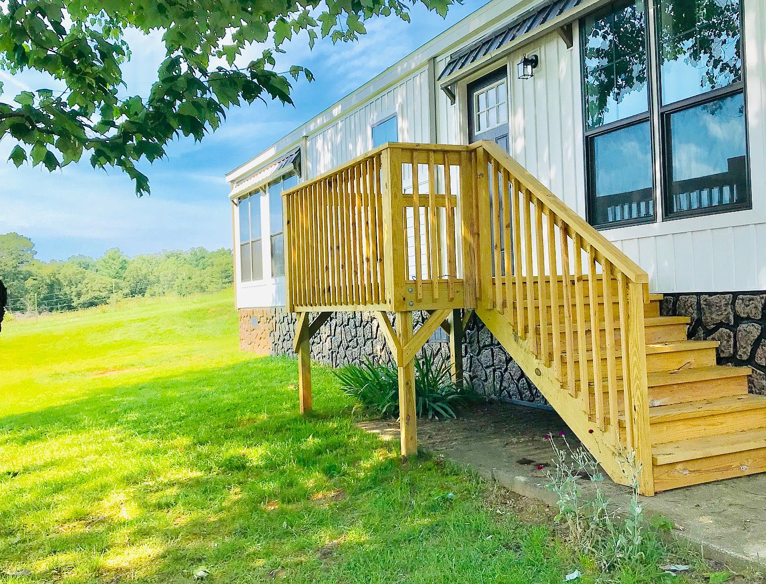 1 Homestead Mhp Vlg, Fletcher, NC 28732 | Zillow