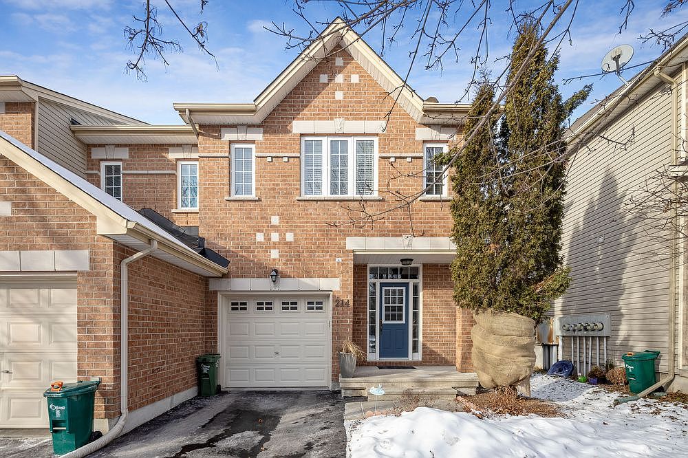 214 Saddlesmith Cir, Ottawa, ON K2M 2Z1 | Zillow