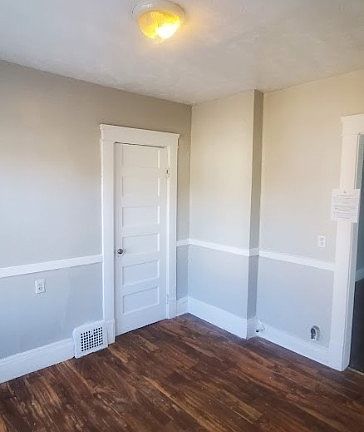 11823 Imperial Ave, Cleveland, OH 44120 | MLS #5093577 | Zillow