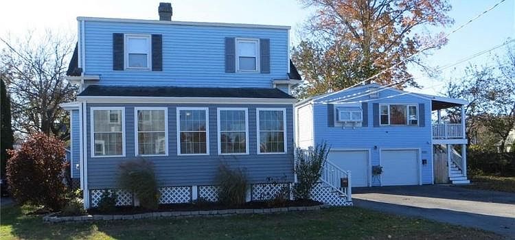 202 Harrison Ave #1, Warwick, RI 02888 | Zillow