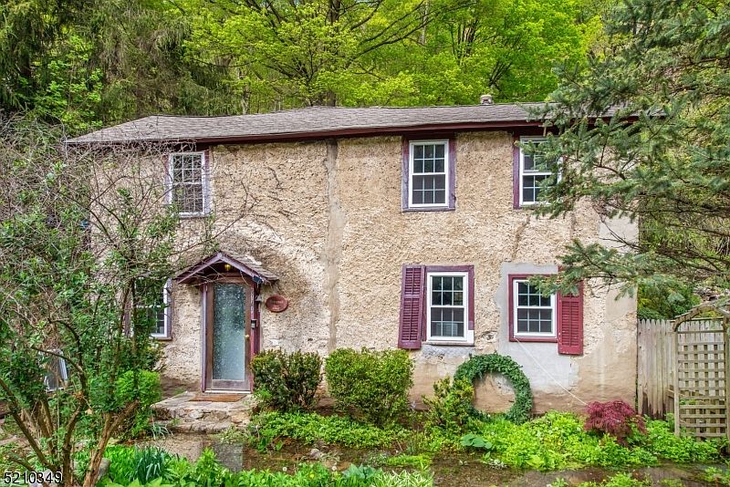 2046 Route 31, Glen Gardner, NJ 08826 | Zillow