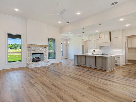 11428 Zoe Cir, Flint, TX 75762 | Zillow
