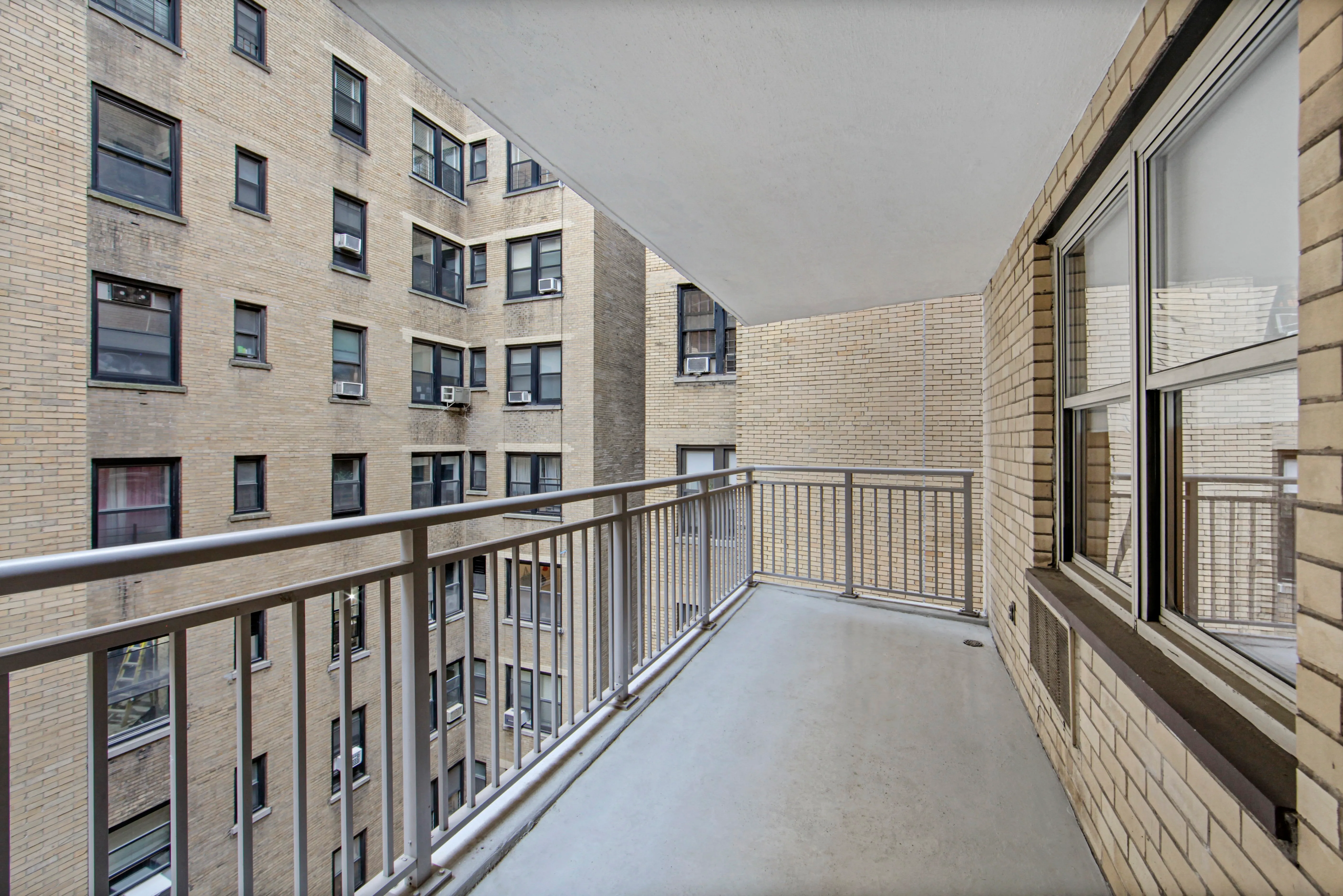 210 West 89th Street #6D in Upper West Side, Manhattan | StreetEasy