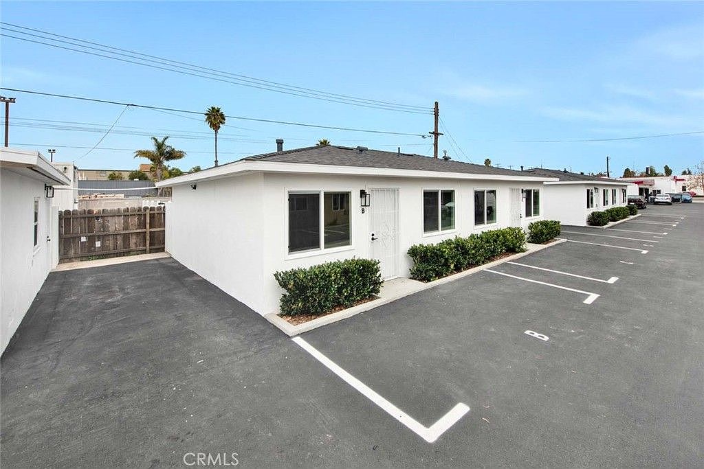 2034 Charle Dr APT B, Costa Mesa, CA 92627 | Zillow