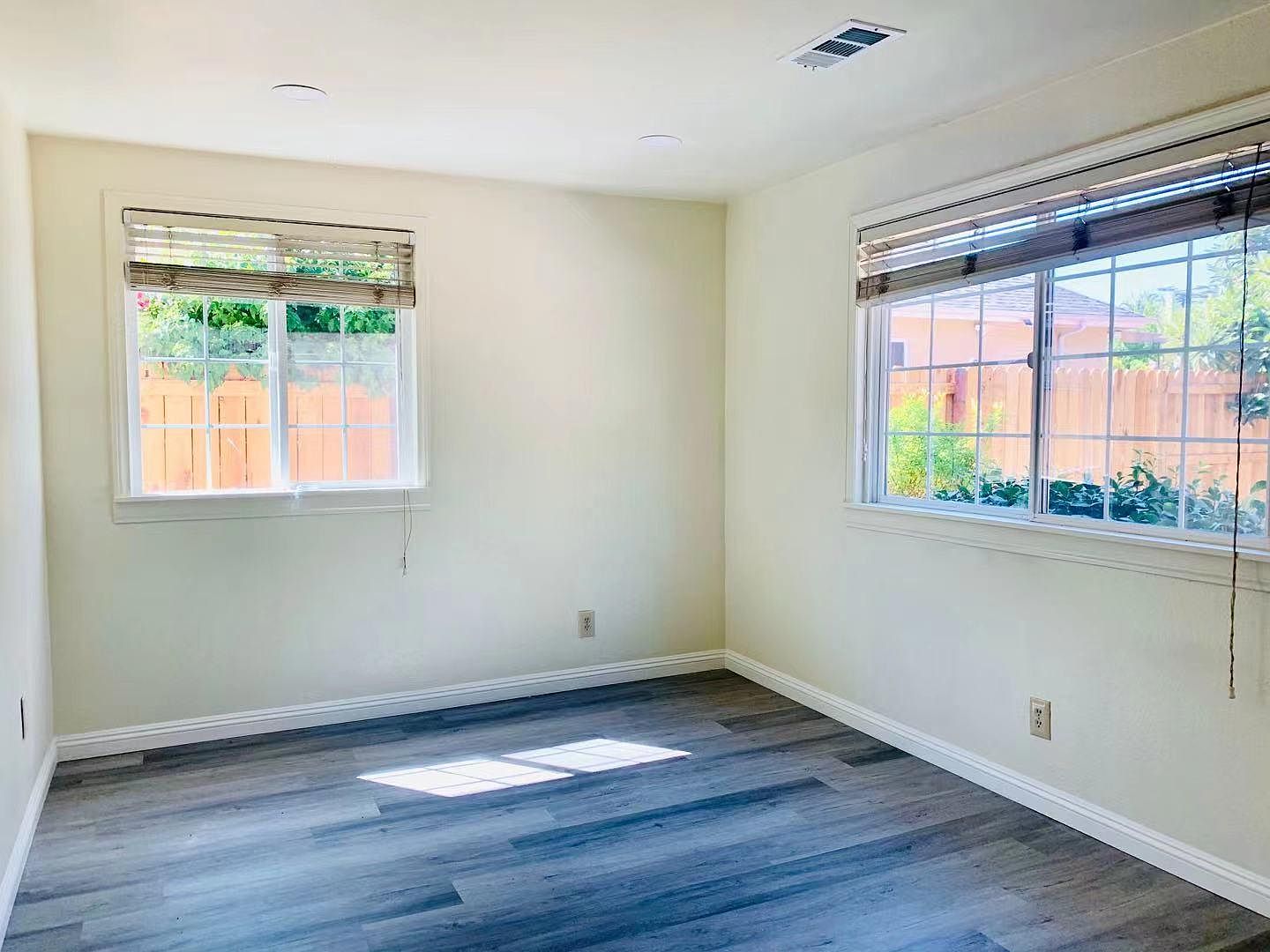 2469 California St, Huntington Park, CA 90255 | Zillow