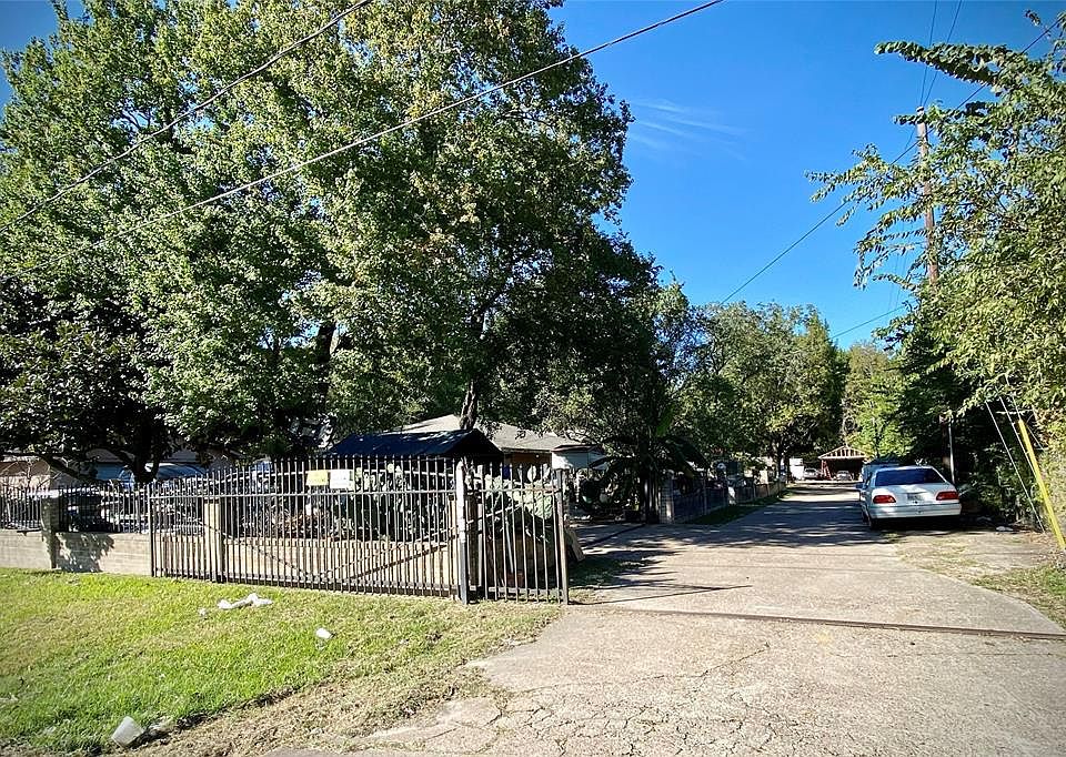 6906 Spindle Dr, Houston, TX 77086 | Zillow