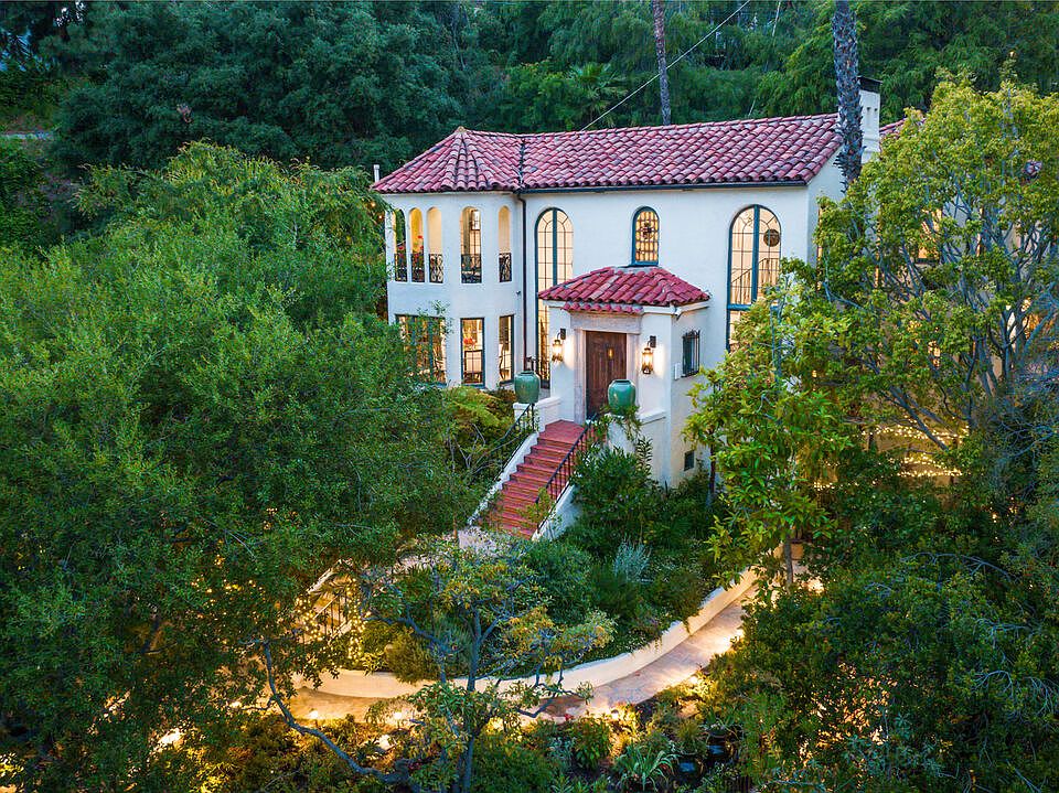 4745 Cromwell Ave, Los Angeles, CA 90027 | MLS #23-275541 | Zillow