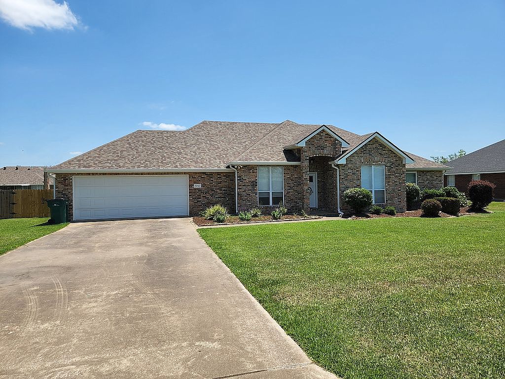 5721 Hemlock St, Lake Charles, LA 70605 | Zillow